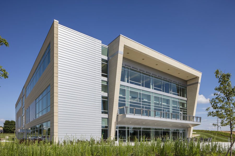 Kansas State University Foundation Headquarters - Hoefer Welker